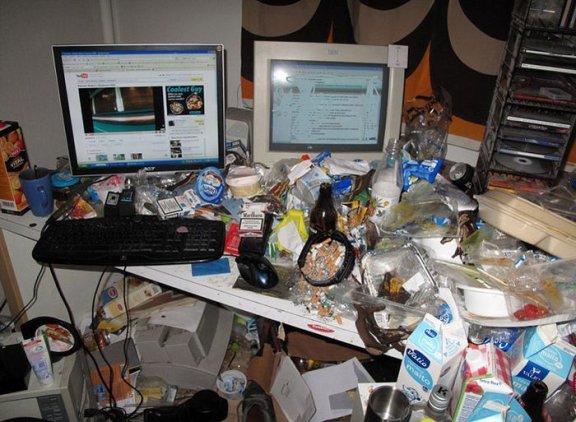 dirty-desk.jpg